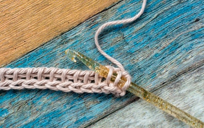 How to Crochet the Tunisian Yarn Over Lace Stitch Photo Tutorial ...